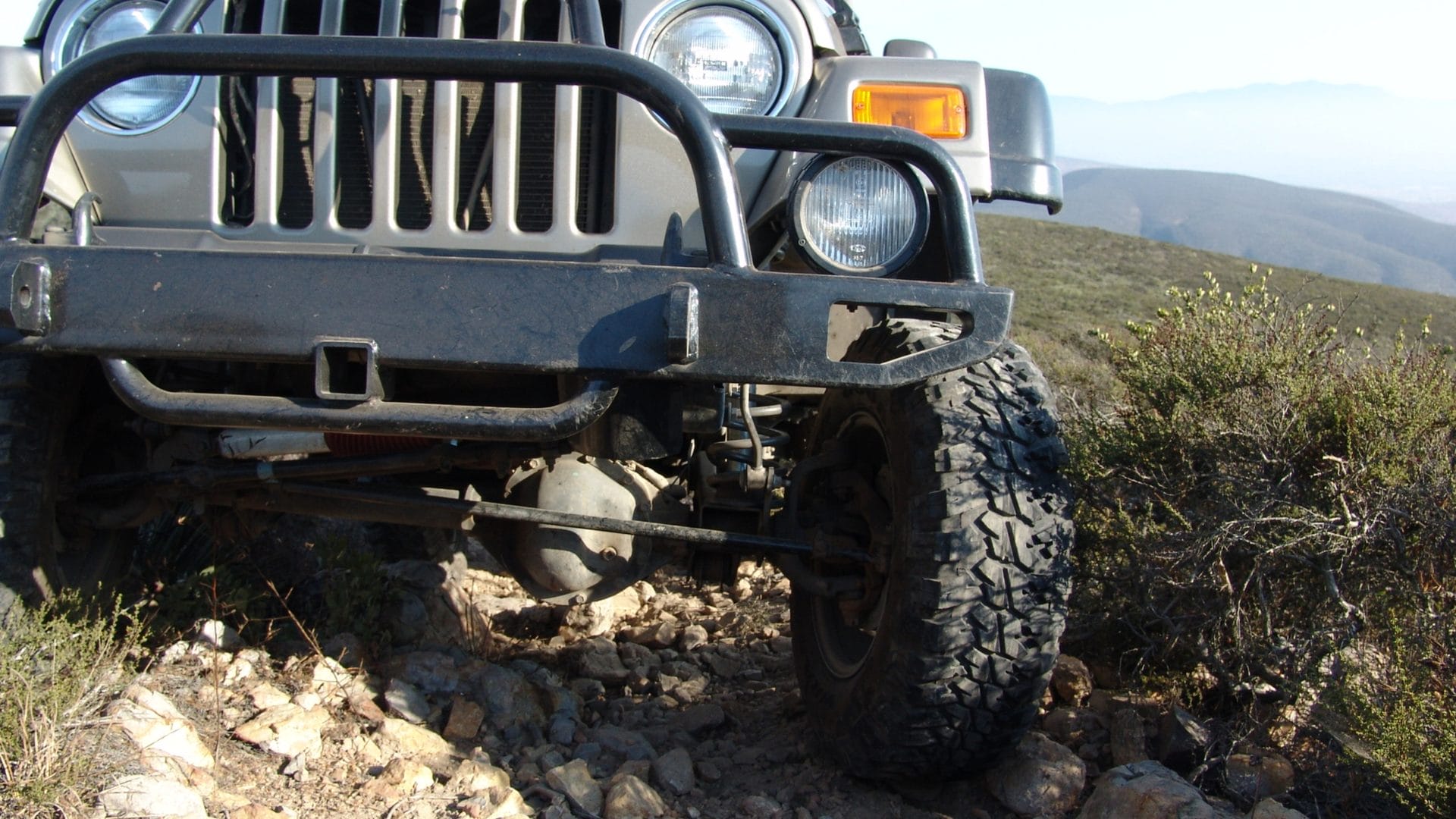 What Are the Must-Have Accessories for Off-Road Vehicles? - GRJ Offroad